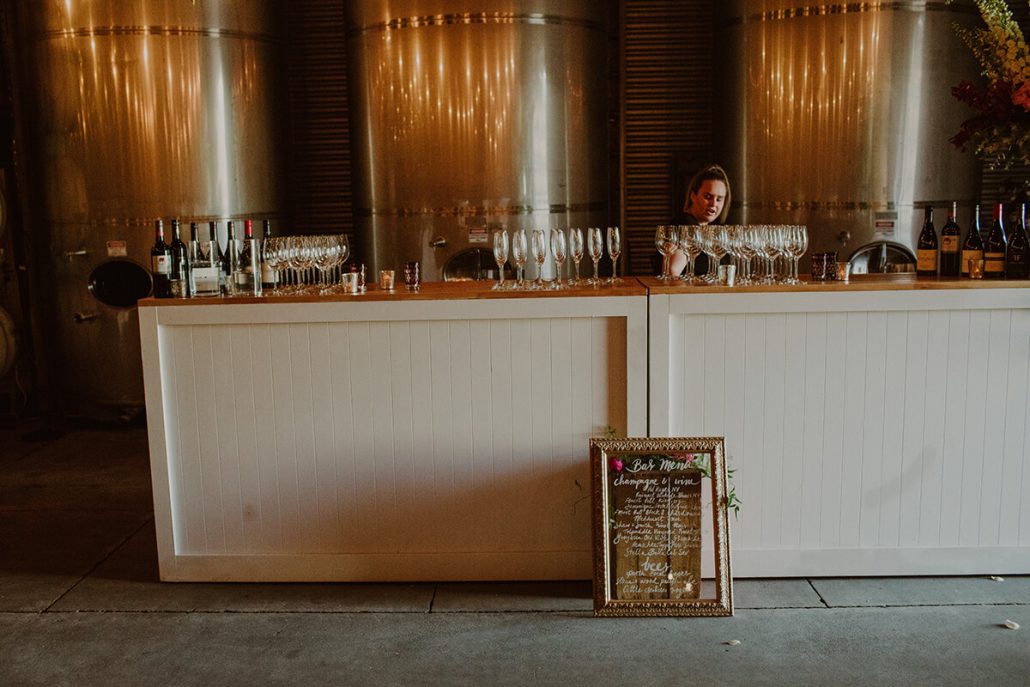 WHITE TIMBER BAR - TIMBER TOP - Hire In Style